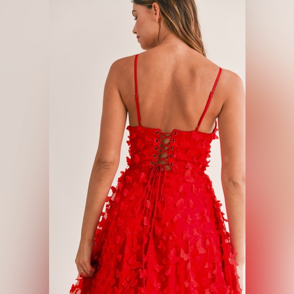 Dresses | 22 Zuri 3d Butterfly Dress In Red | Poshmark